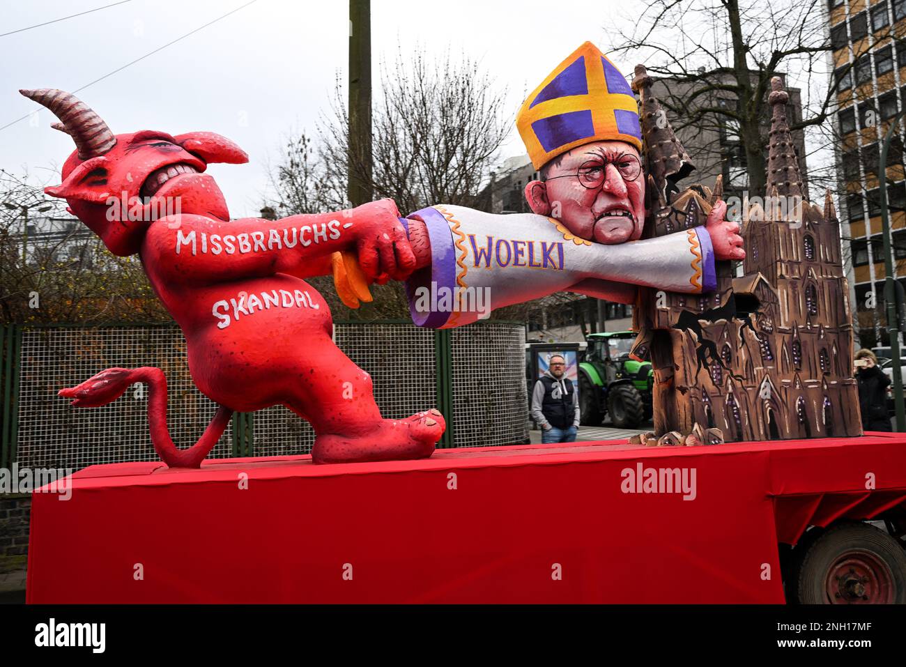 Duesseldorf, Germany. 20th Feb, 2023. A theme float deals with the ...