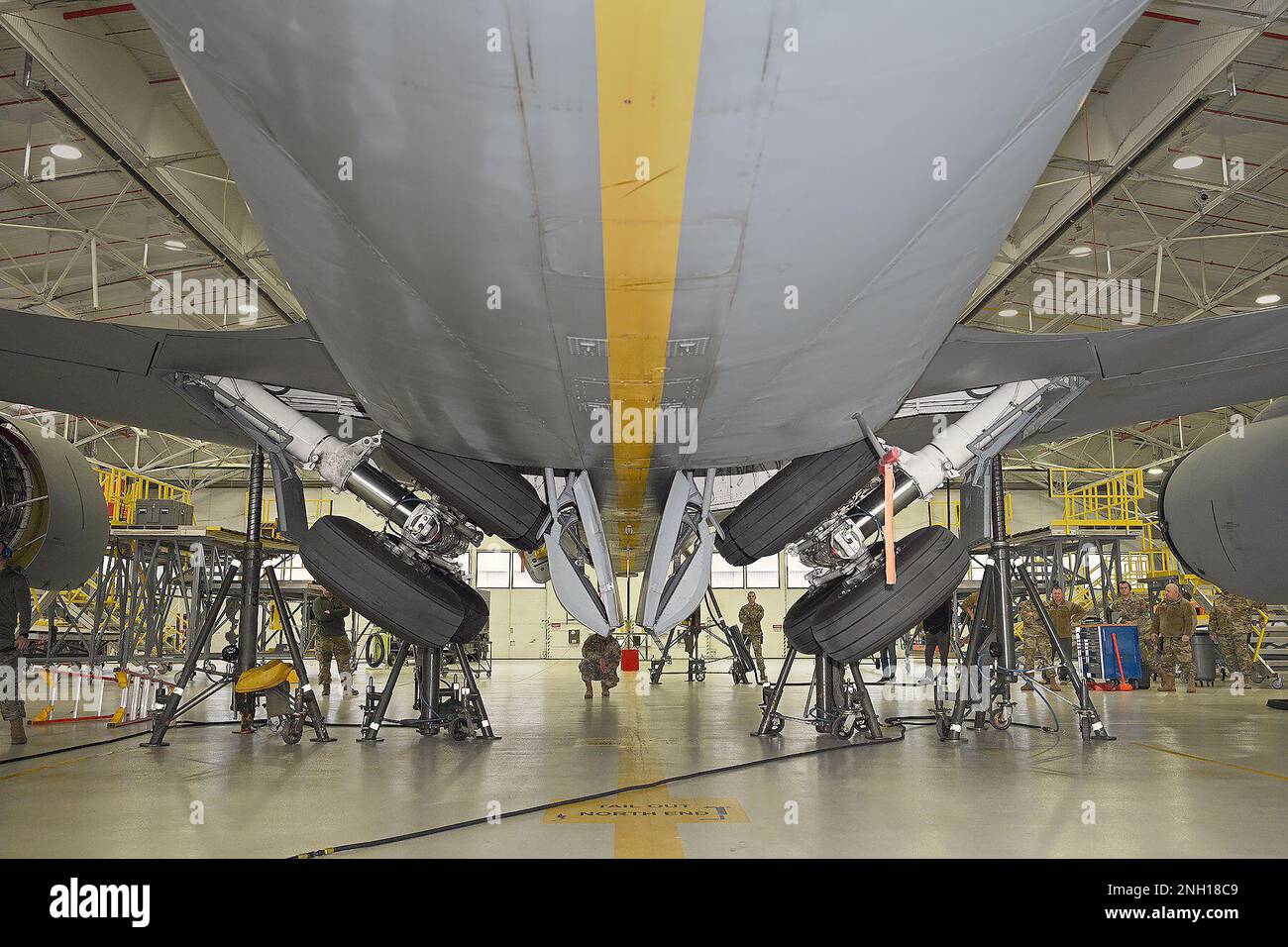 Airmen from the 127th Air Refueling Group, Selfridge Air National Guard ...