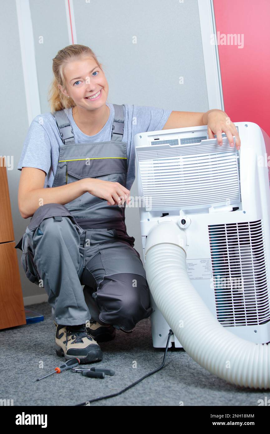 Industrial airconditioning unit hi-res stock photography and images - Alamy