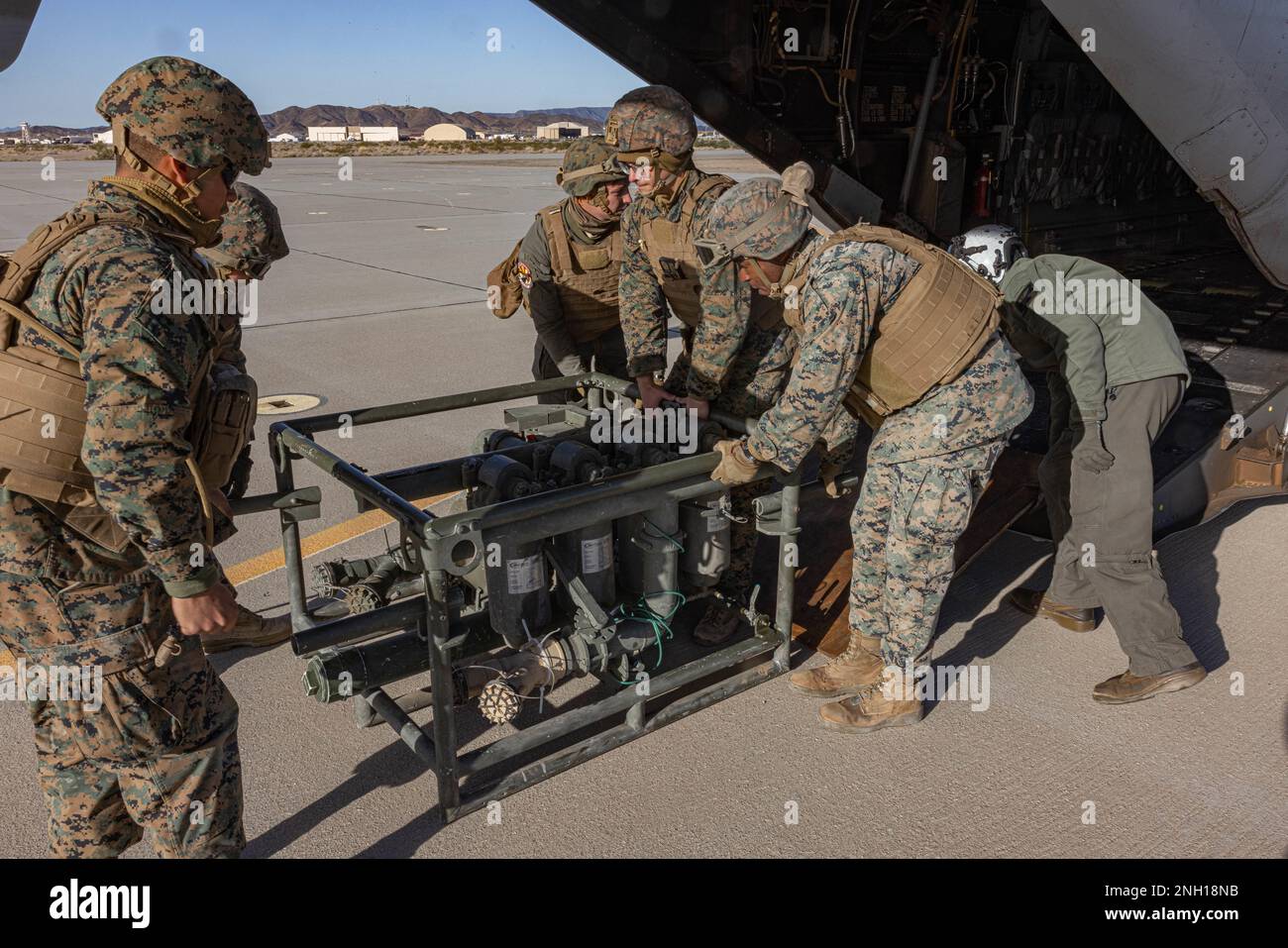 U.S. Marines with Marine Wing Support Squadron 371, Marine Air Control ...