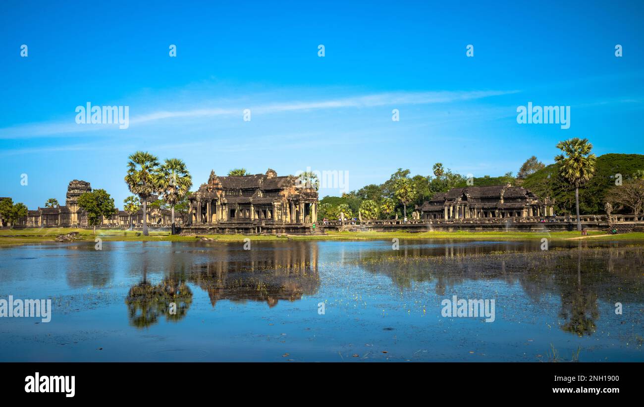 Ancient libraries hi-res stock photography and images - Alamy