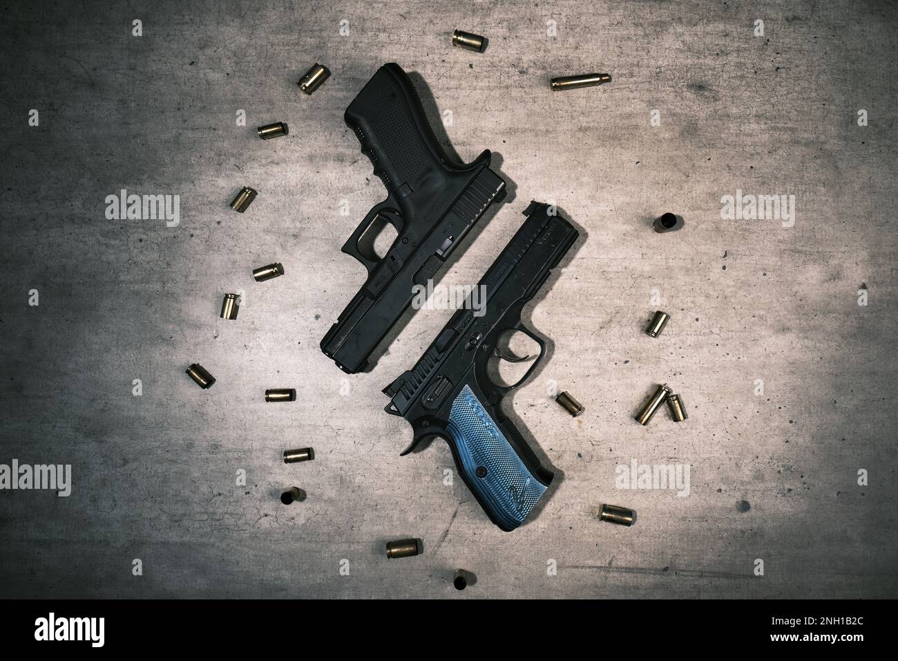 Concealedcarry hi-res stock photography and images - Alamy