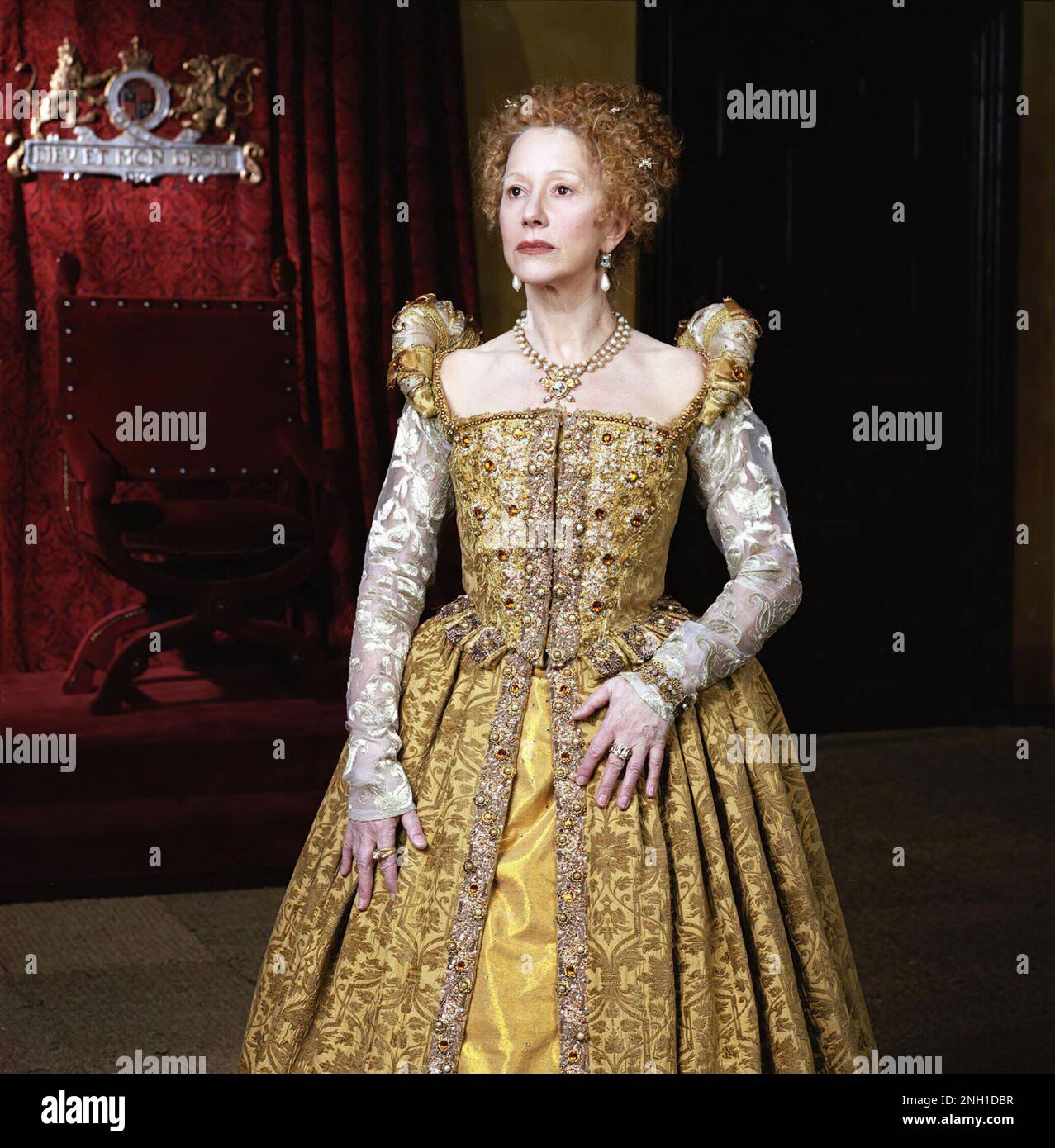 Elizabeth i helen mirren hi-res stock photography and images - Alamy
