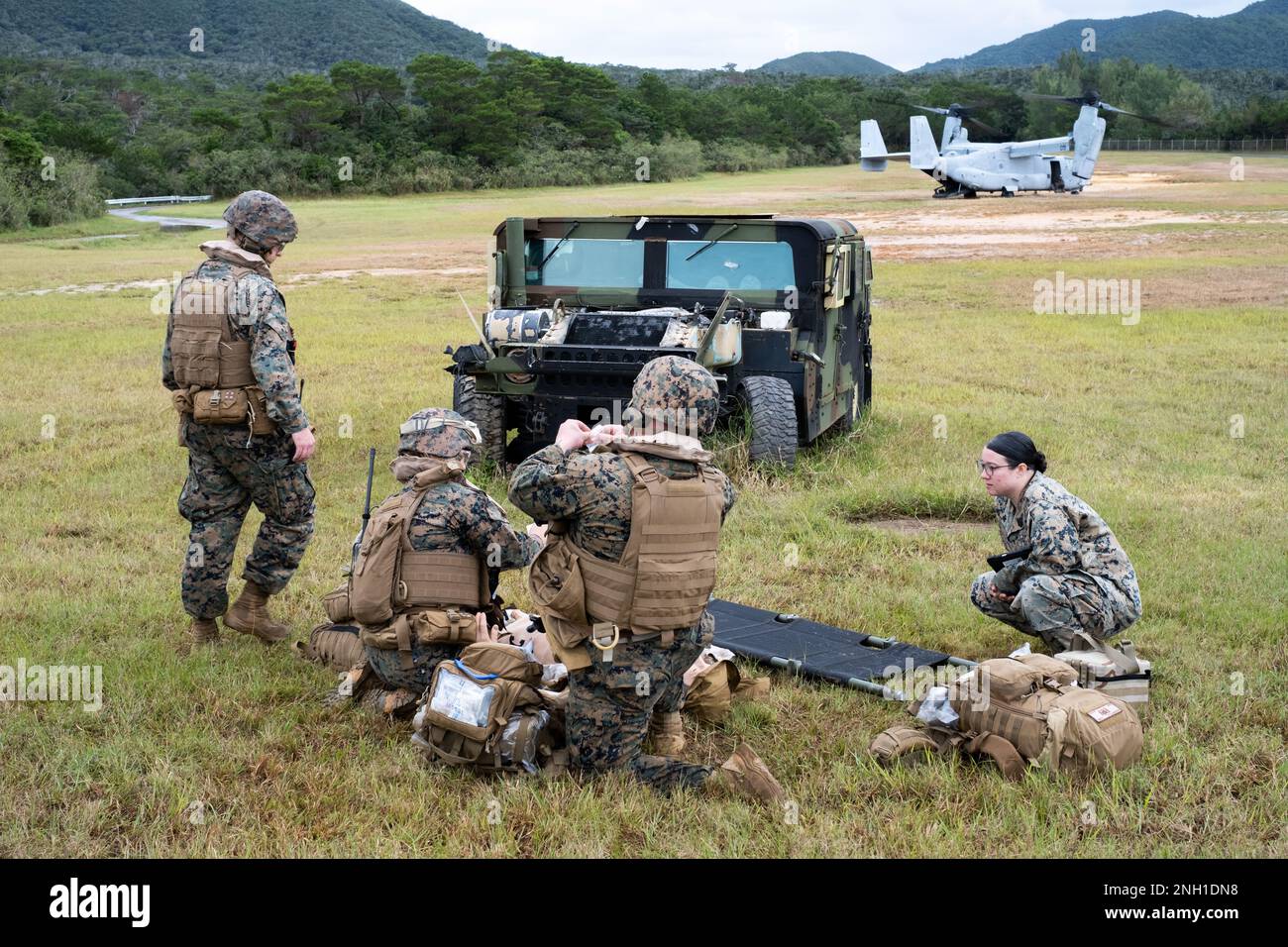 U.S. Navy hospital corpsmen with the 31st Marine Expeditionary Unit ...
