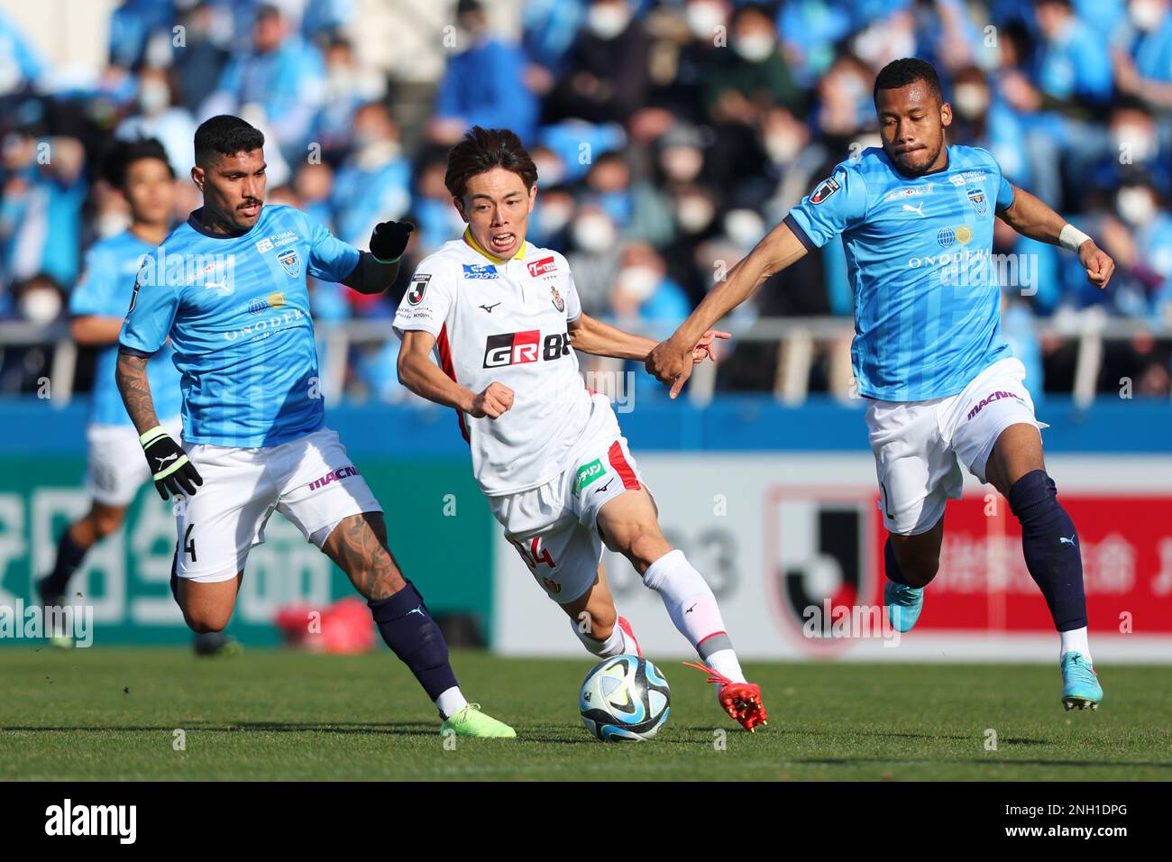 Kanagawa, Japan. 18th Feb, 2023. (L-R) Yuri Lara (Yokohama FC), Takuya ...