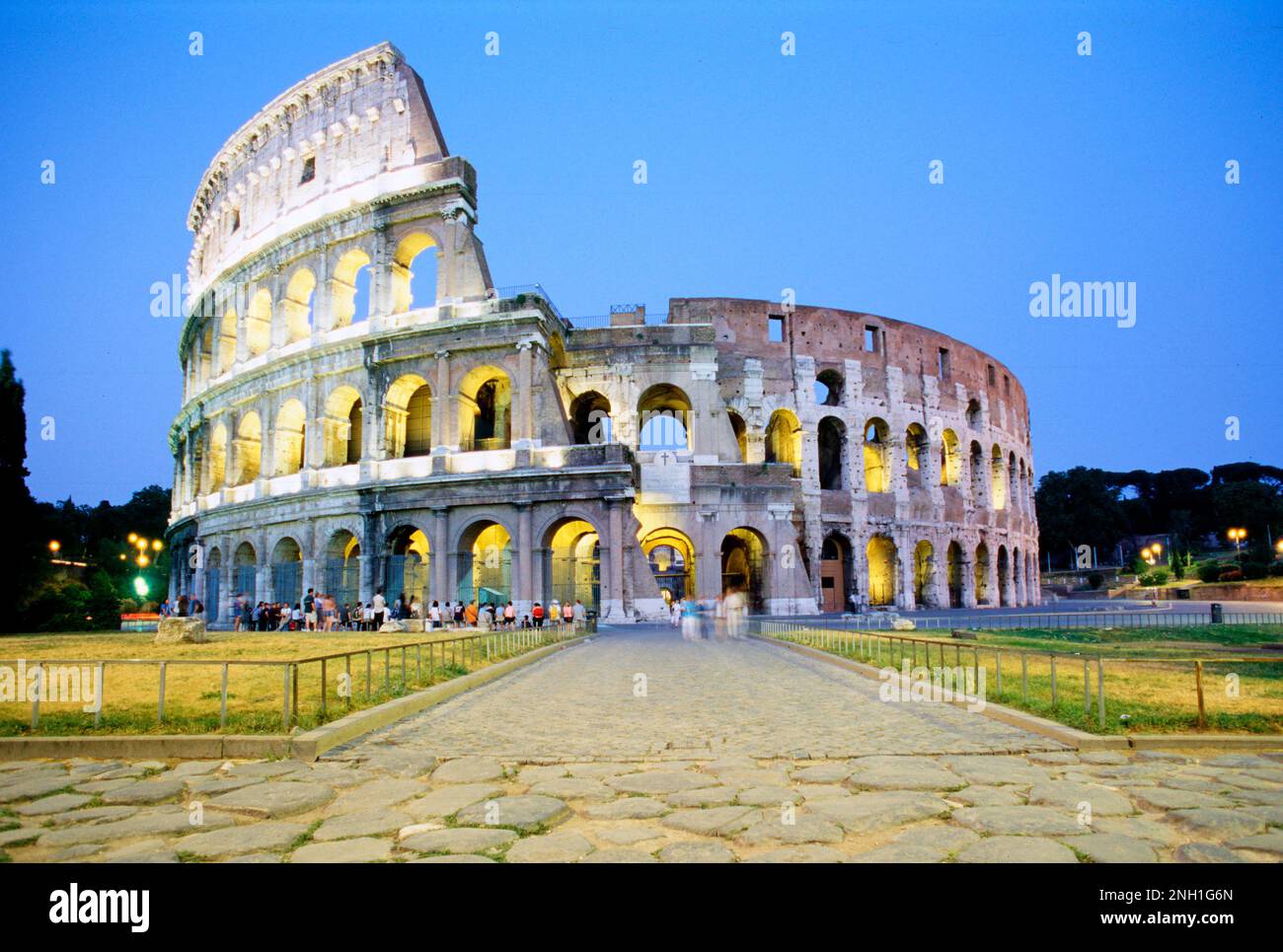Colosseum remarkable structure hi-res stock photography and images - Alamy