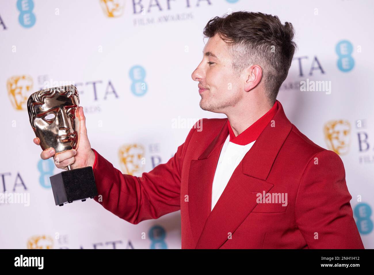 Barry Keoghan poses for photographers with the Supporting Actor award ...