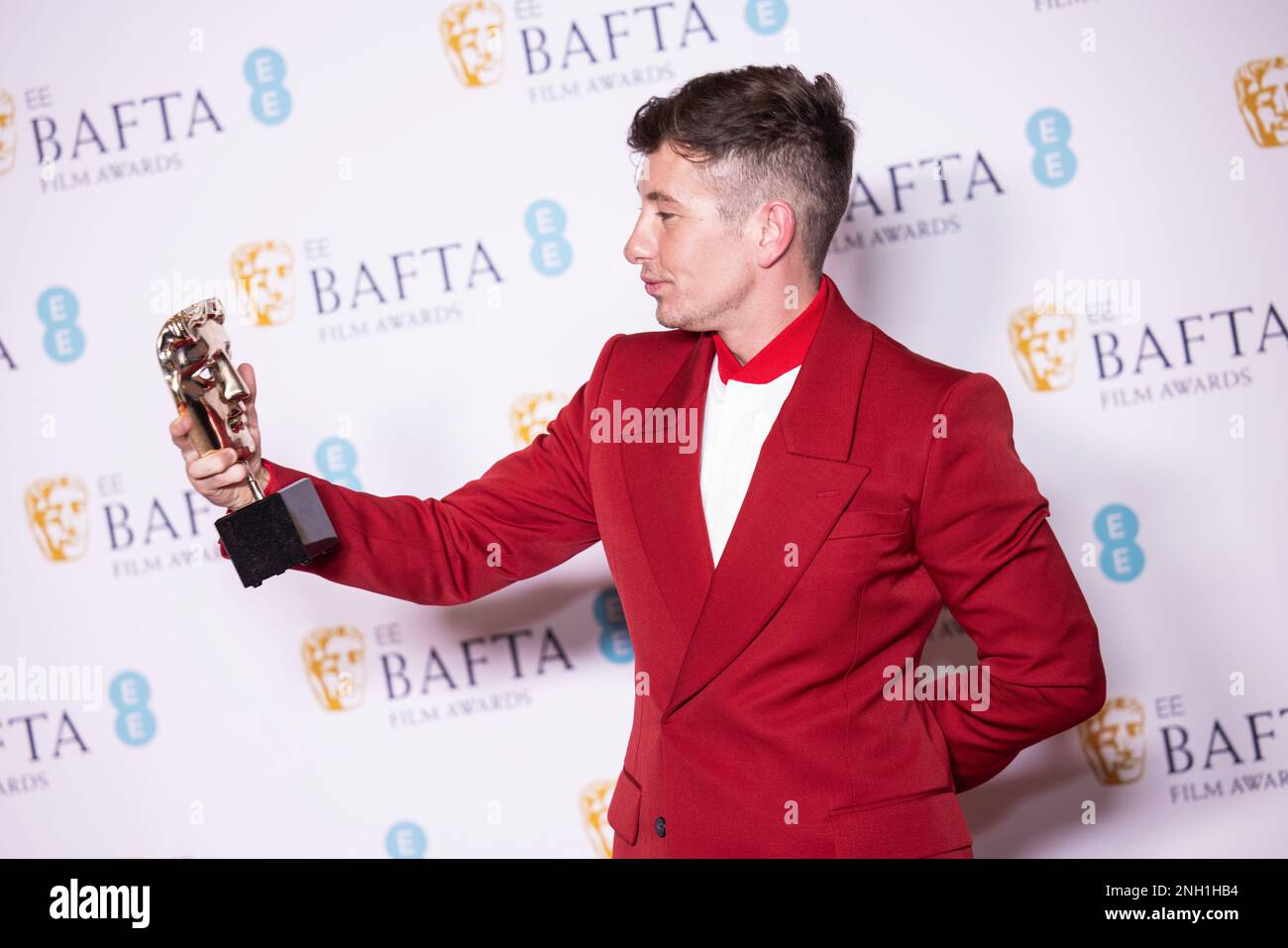 Barry Keoghan poses for photographers with the Supporting Actor award ...