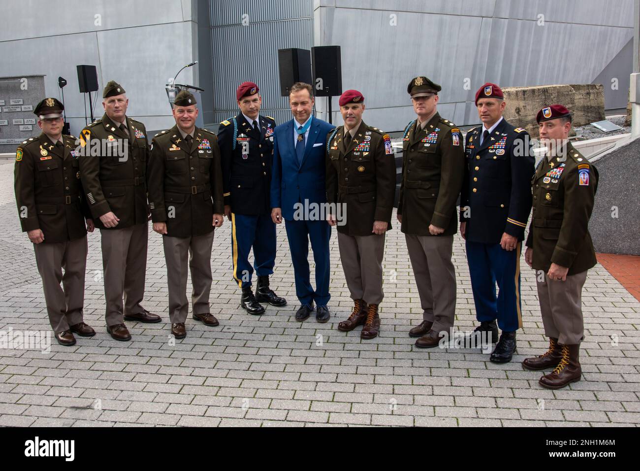 U.S. Navy Master Chief Petty Officer Britt Slabinski, a Congressional ...