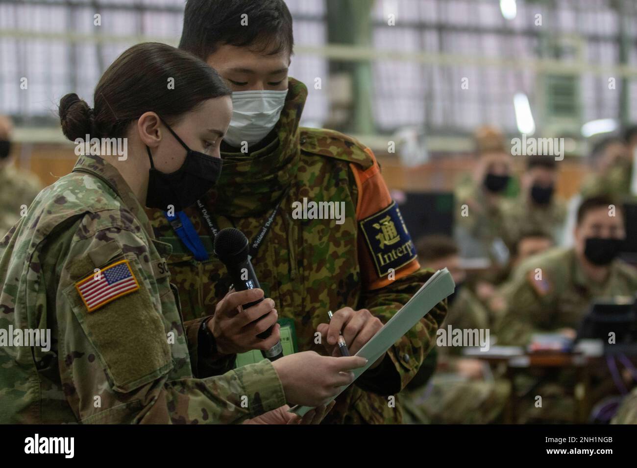 Soldiers assigned to 1st Brigade 11th Airborne Division work together ...