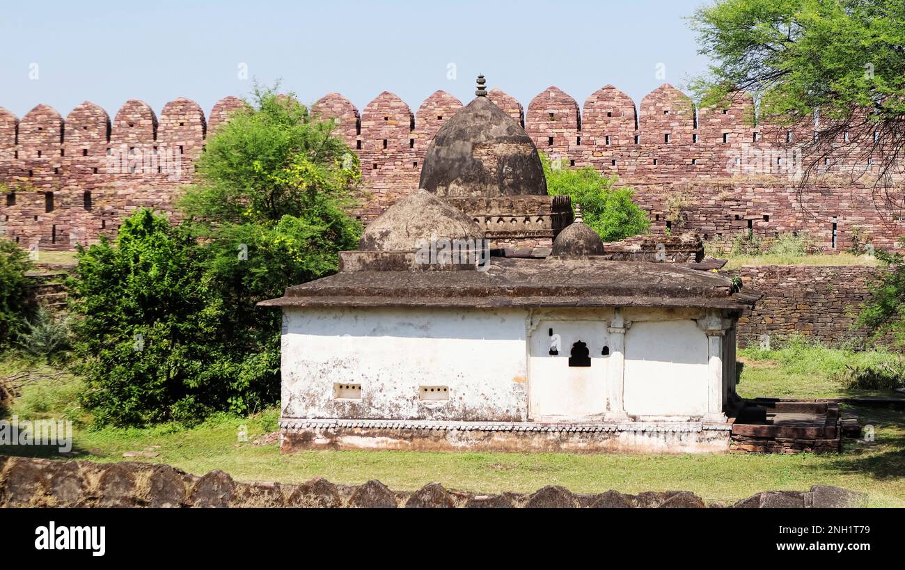 View of Kuldevta Temple, Khimlasa Fort, Sagar, Madhya Pradesh, India ...