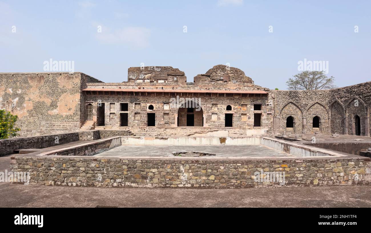 Jama masjid campus hi-res stock photography and images - Alamy