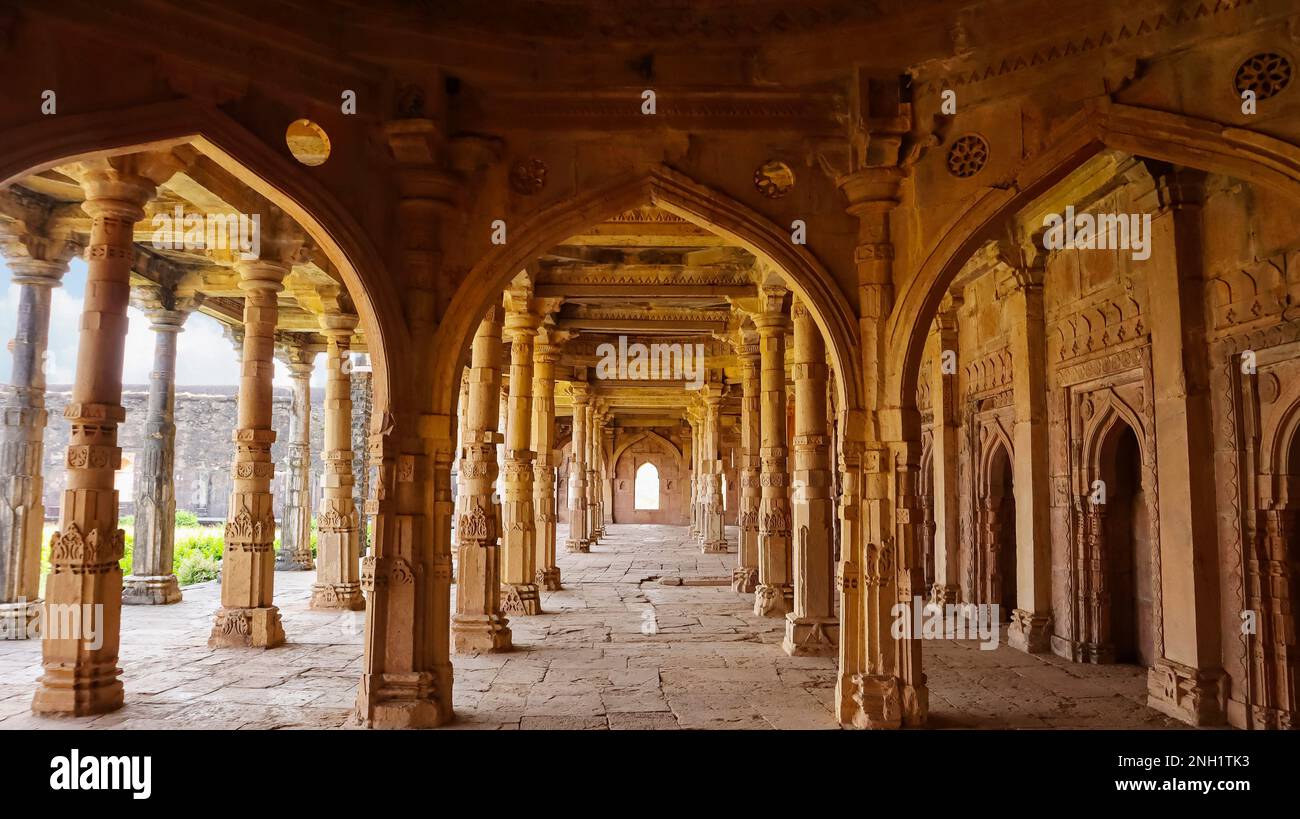 Inside Pillars of Malik Mughith's Mosque, Mandu, Madhya Pradesh, India ...