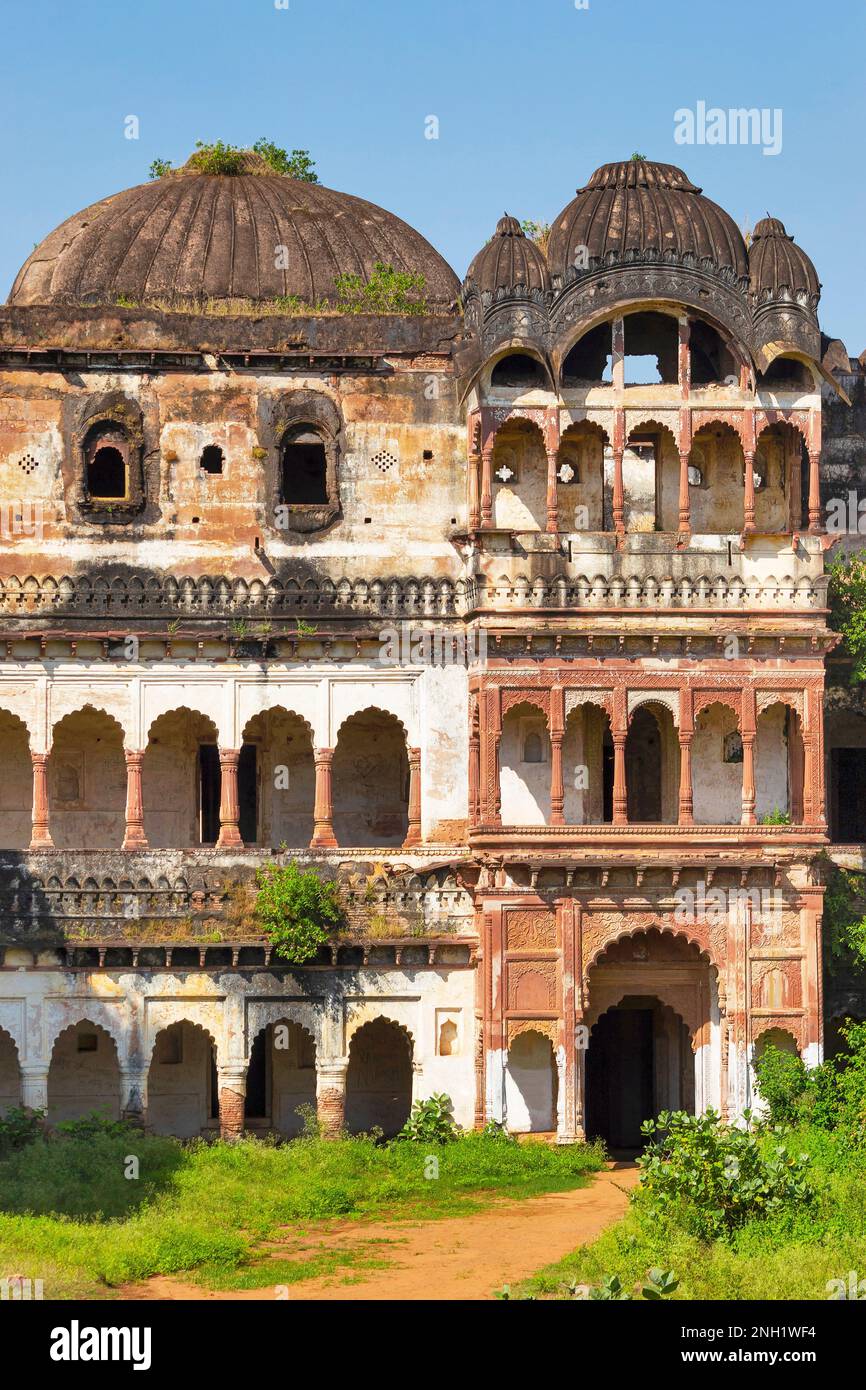 Ruined Palace of Narsinghgarh Fort, Rajgarh, Madhya Pradesh, India ...