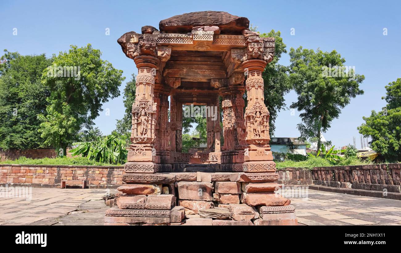 Small Ruined Temple in the Campus of Nilkantheshwara Temple, Udaipur ...