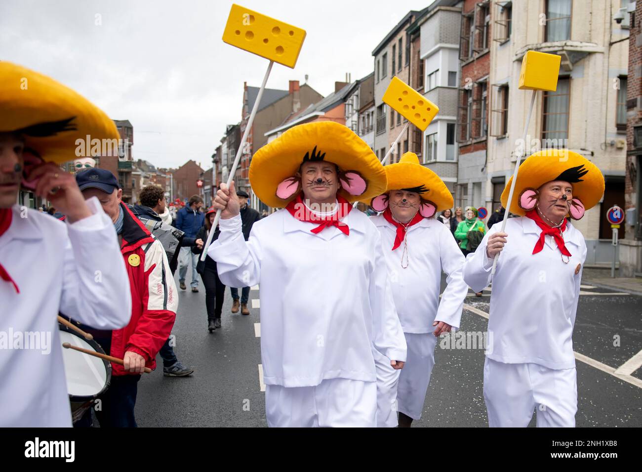 Carnaval de Binche dimanche gras Stock Photo - Alamy