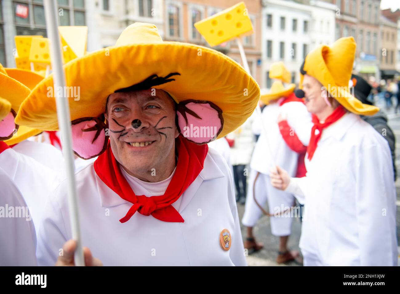 Carnaval de Binche dimanche gras Stock Photo - Alamy