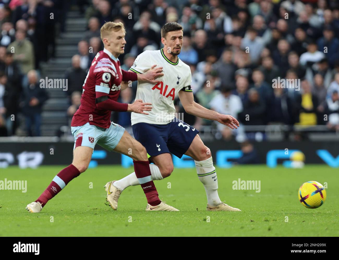 Flynn downes west ham hi-res stock photography and images - Alamy