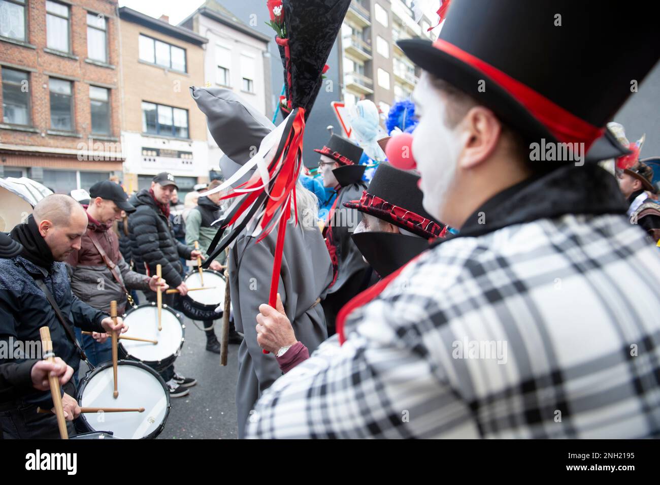 Carnaval de Binche dimanche gras Stock Photo - Alamy