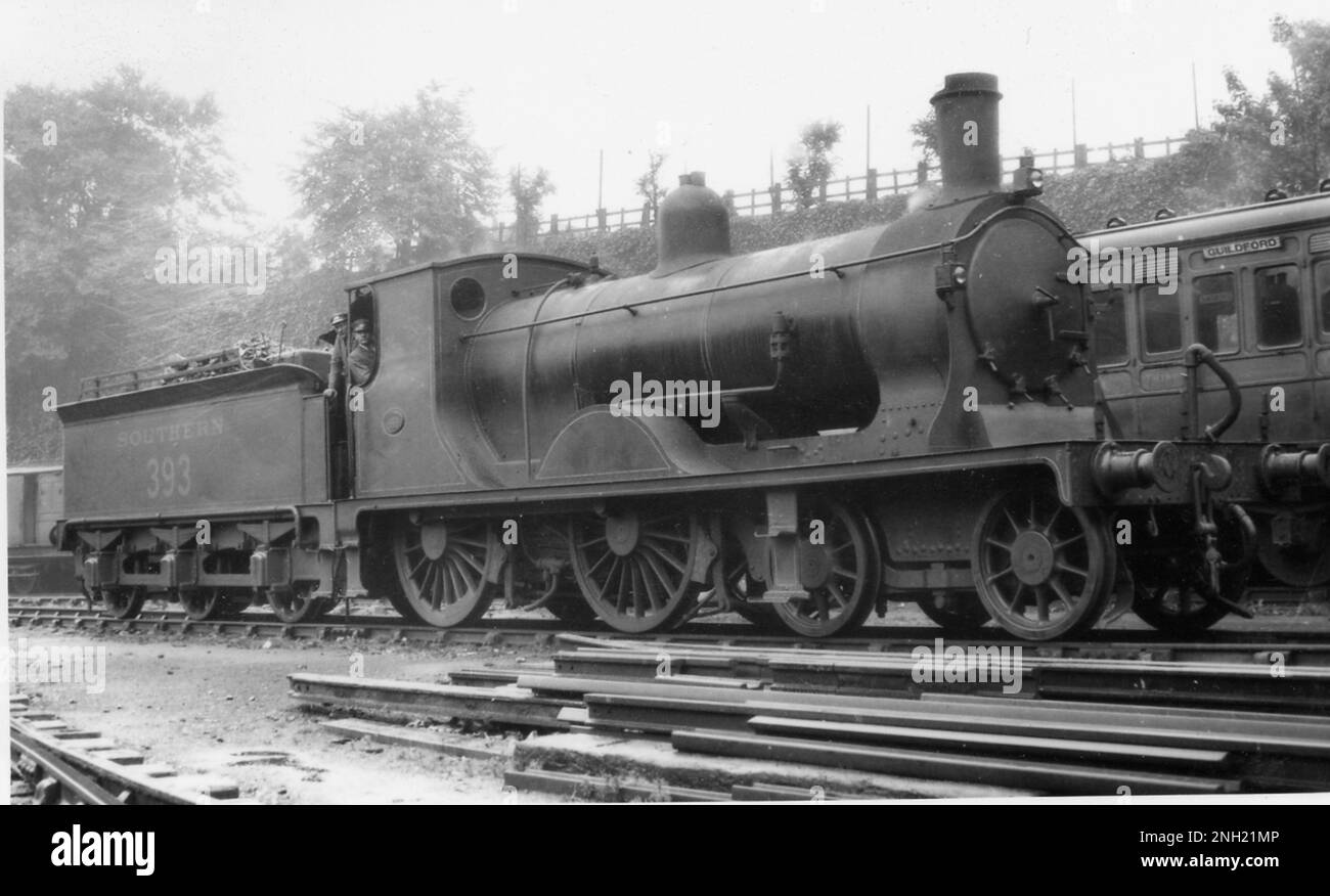 Southern Railway 4-4-0 "Small Hopper" or LSWR K10 Class steam ...