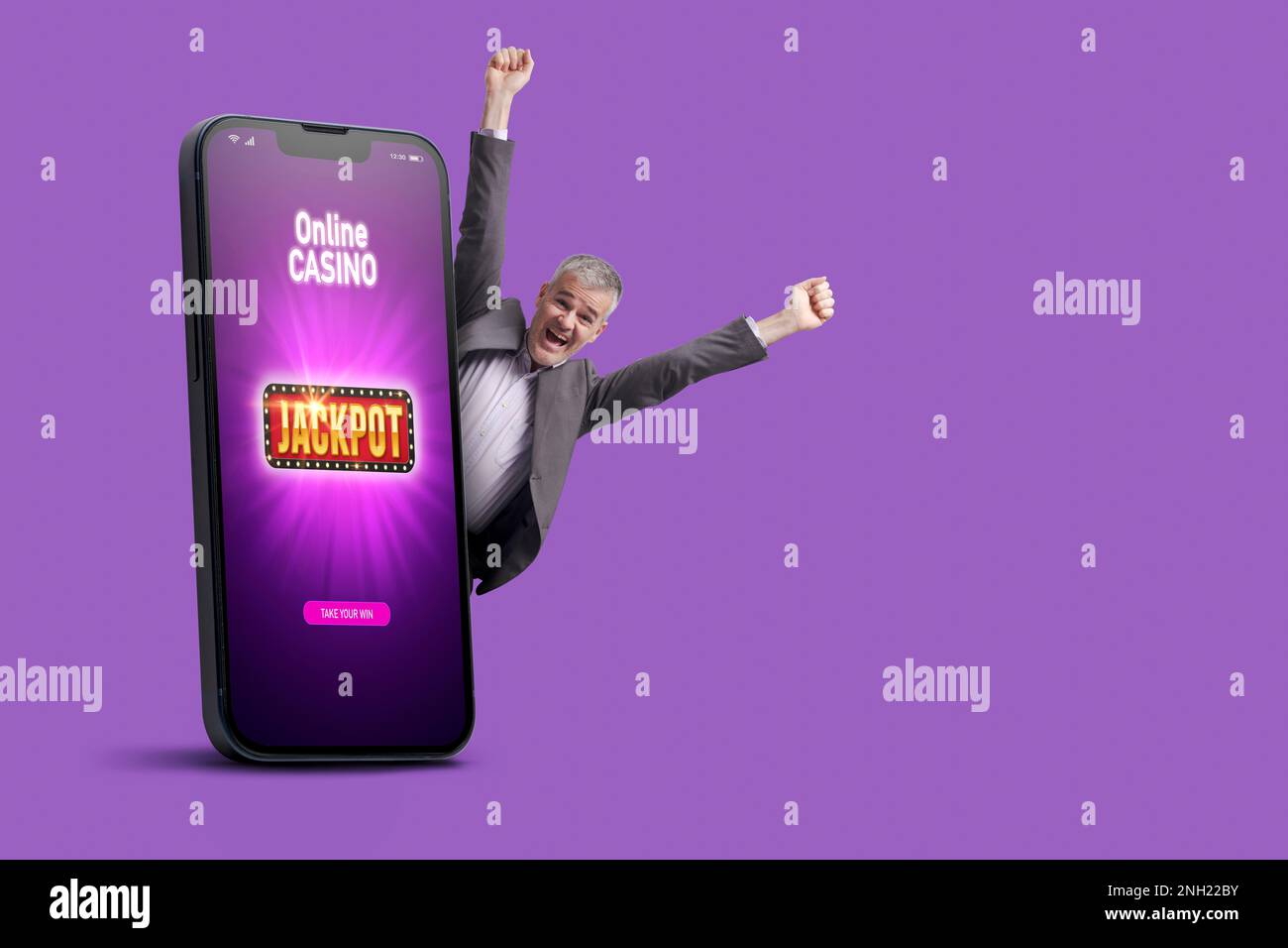 Advertisement on big screen hi-res stock photography and images - Alamy