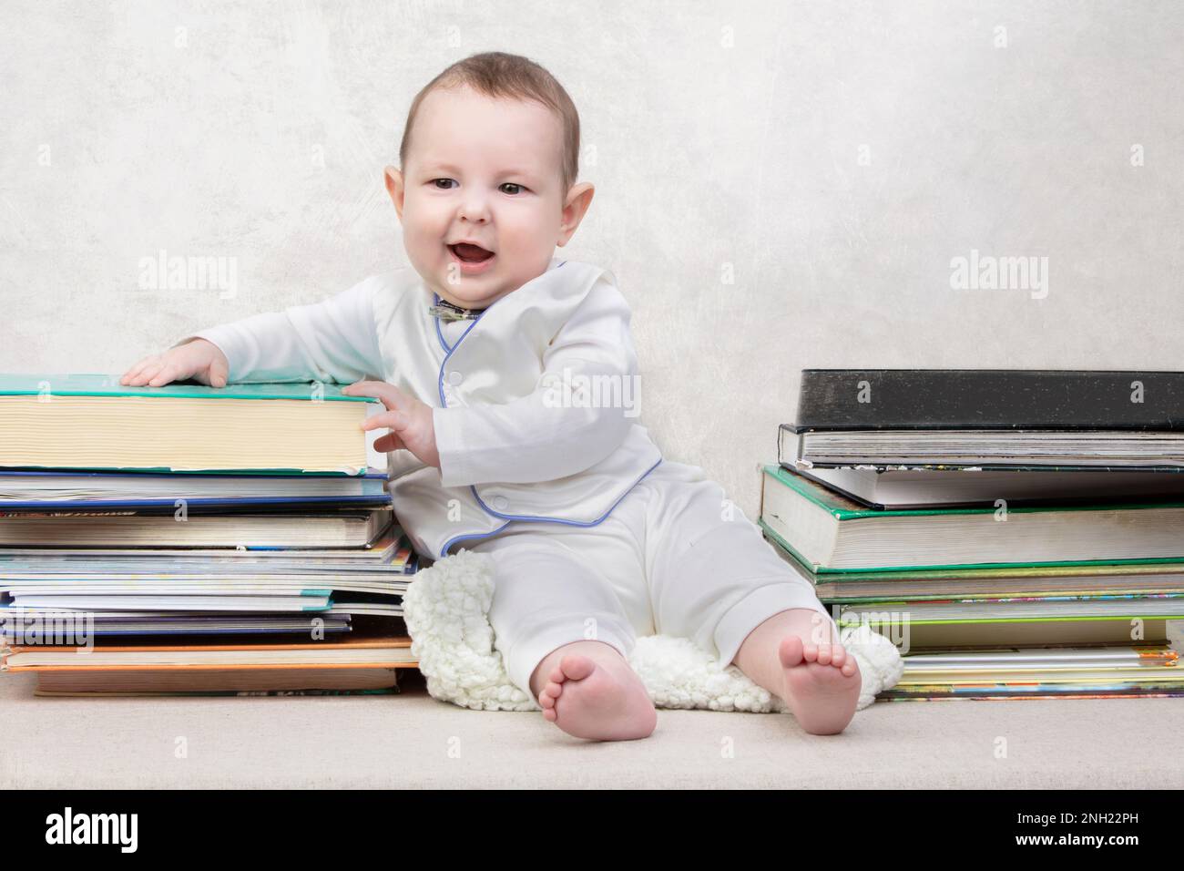 Cute Baby Reading Book