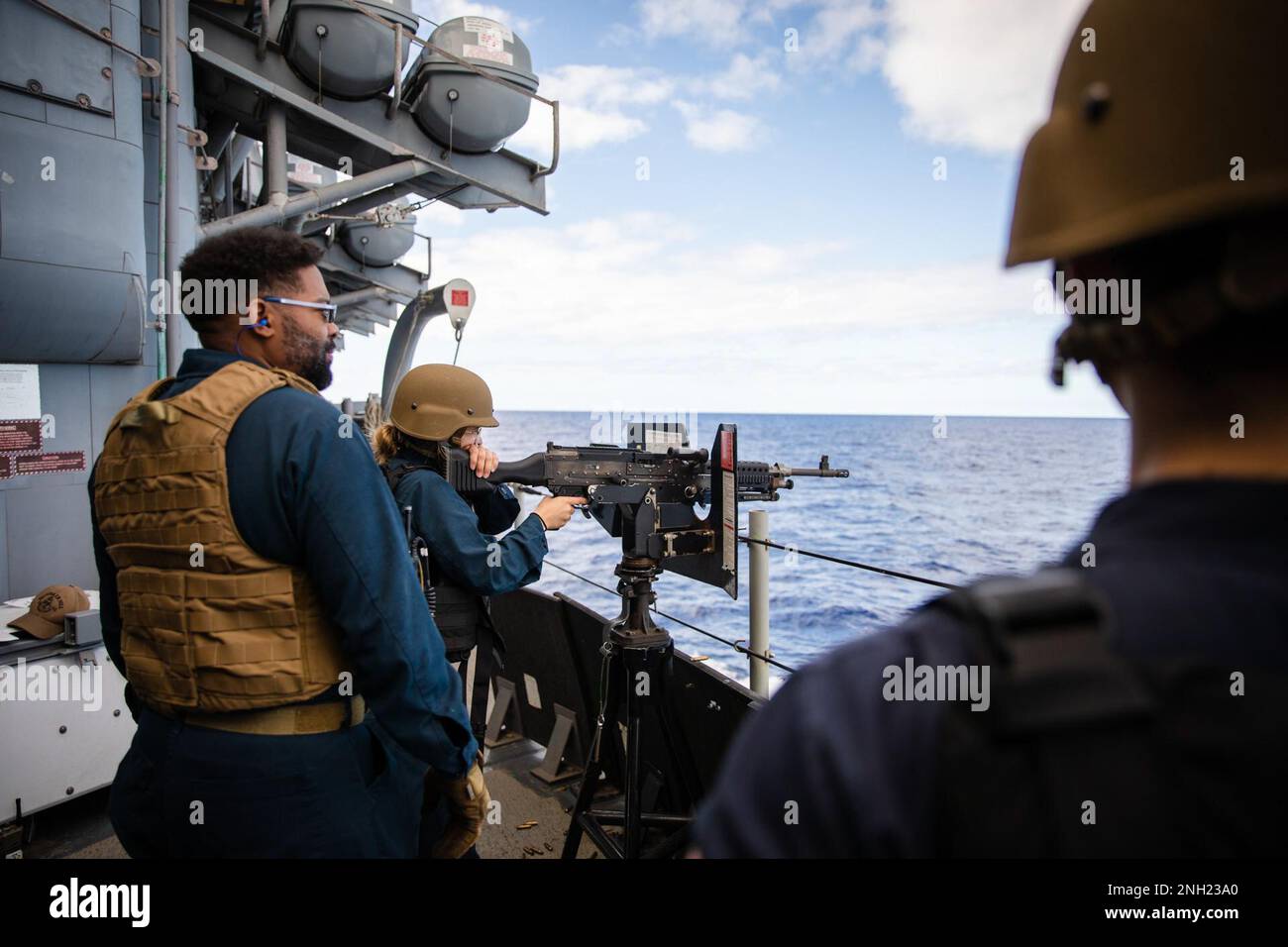 Uss bunker hill fires hi-res stock photography and images - Alamy