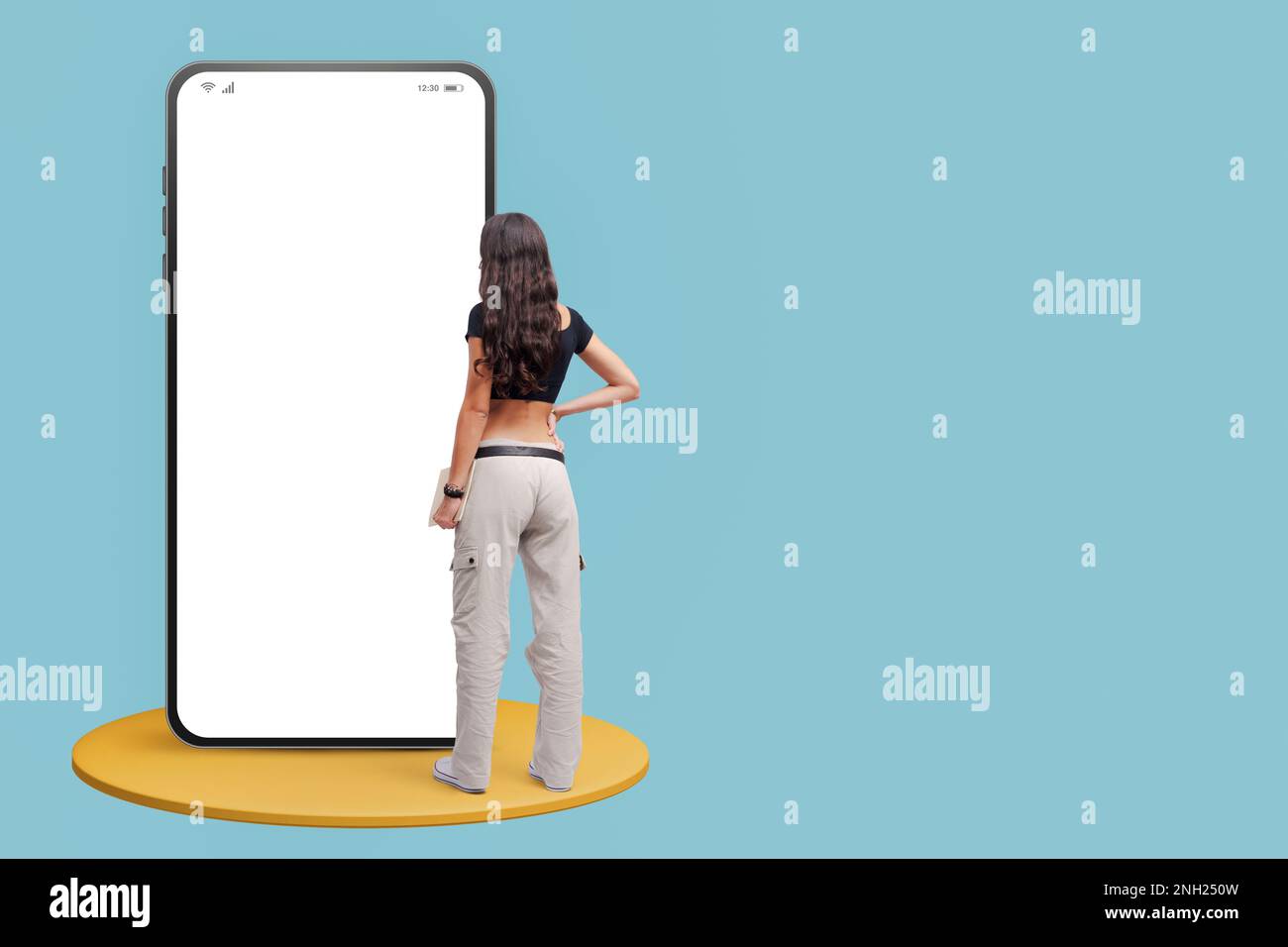 Blank staring hi-res stock photography and images - Alamy