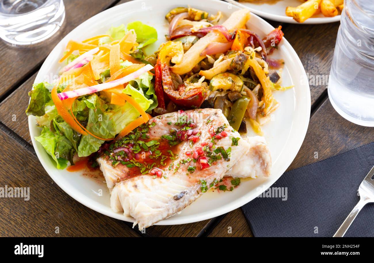 Ling fillet hi-res stock photography and images - Alamy