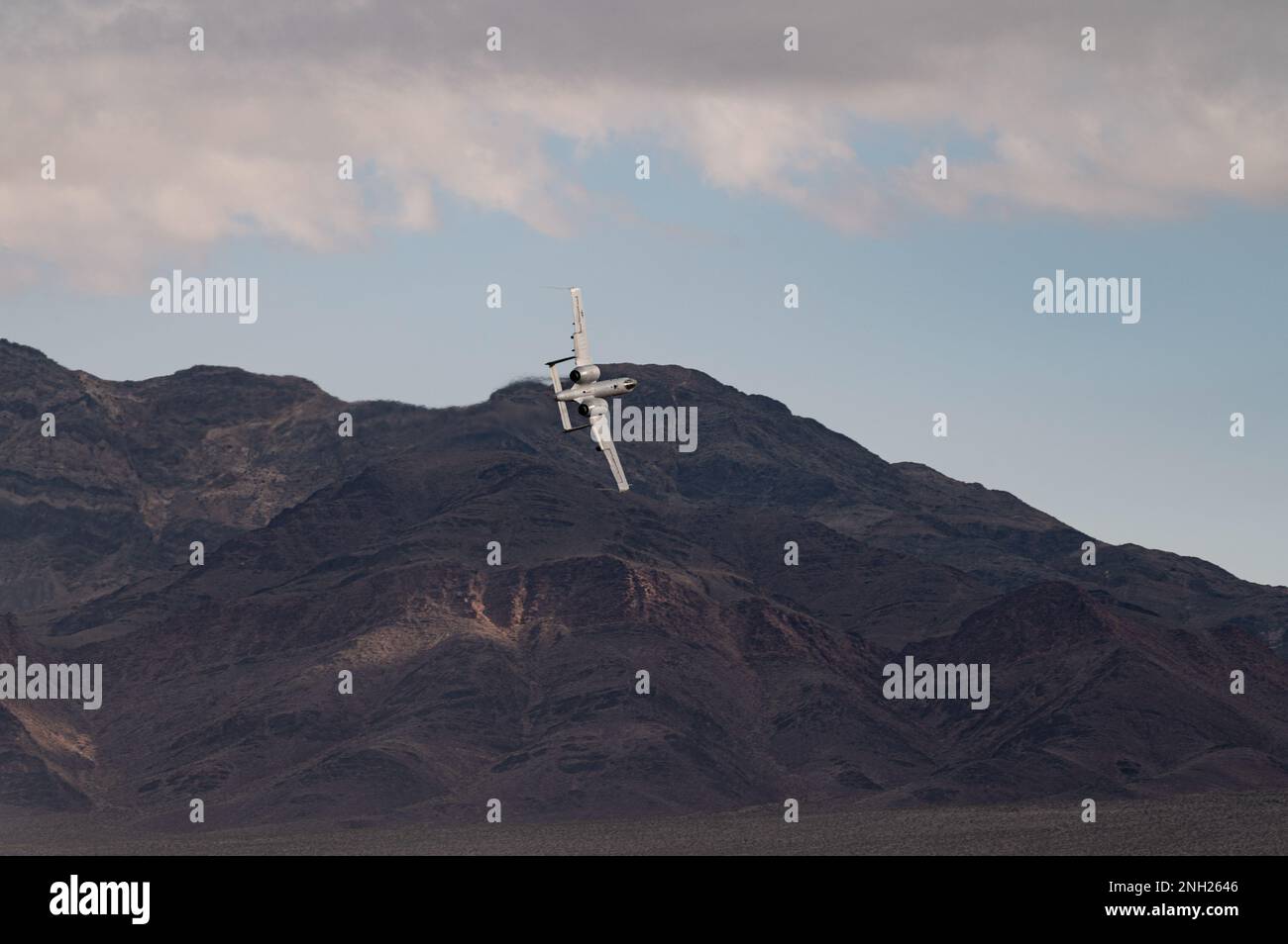 Combat radius hi-res stock photography and images - Alamy