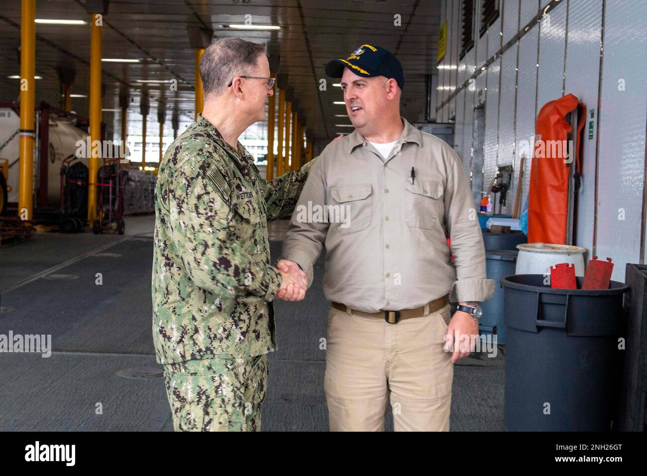 221208-N-JC800-0074 SINGAPORE (Dec. 8, 2022) - (from Left) Rear Adm. Mike Wettlaufer, Commander ...