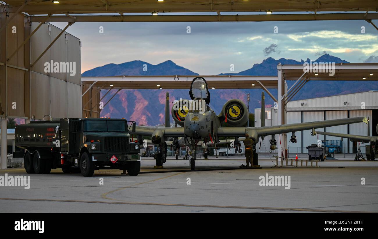 n A-10 Thunderbolt II, assigned to the 357th Fighter Squadron, refuels ...