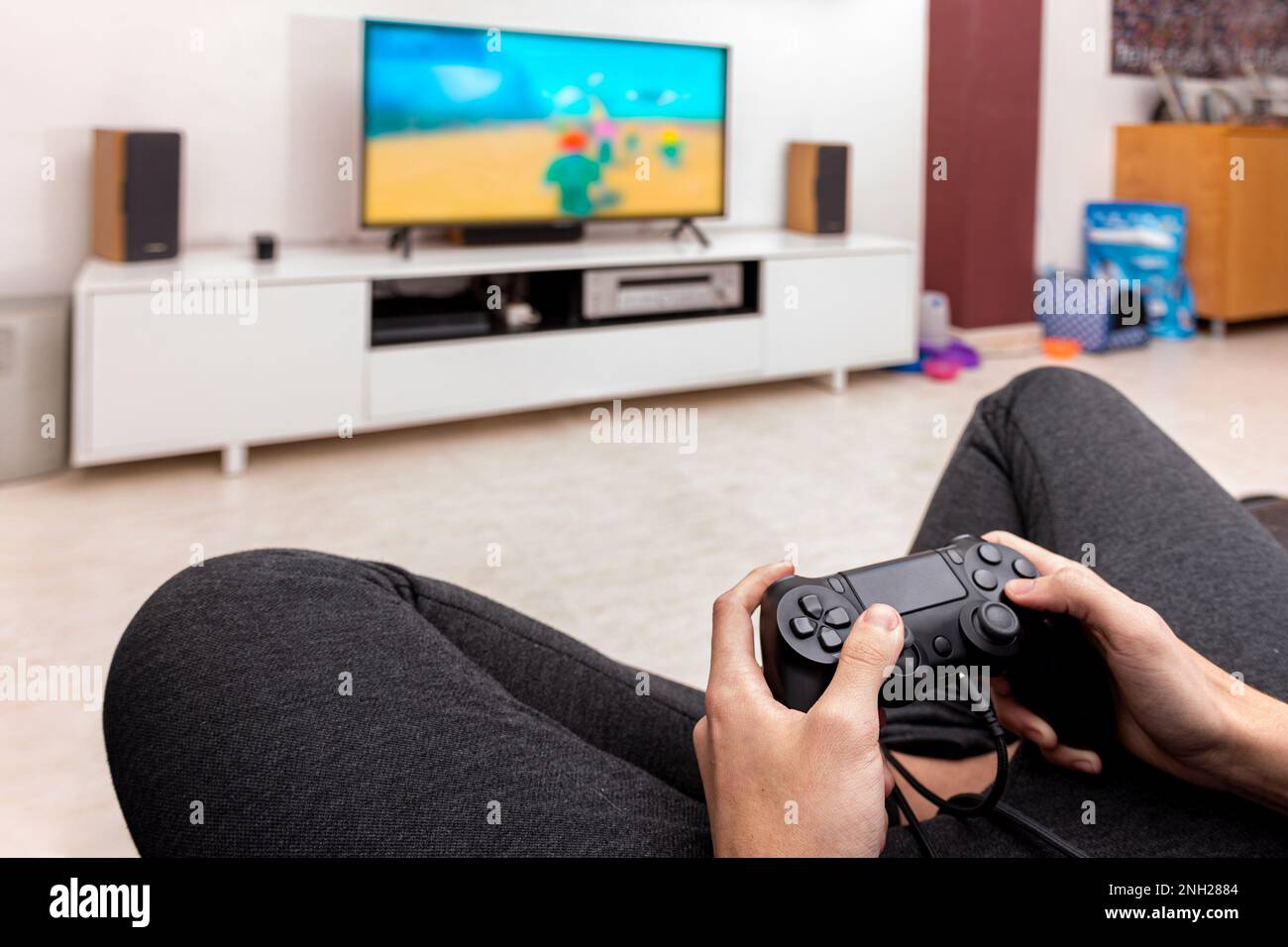 Video games controller screen tv hi-res stock photography and images ...