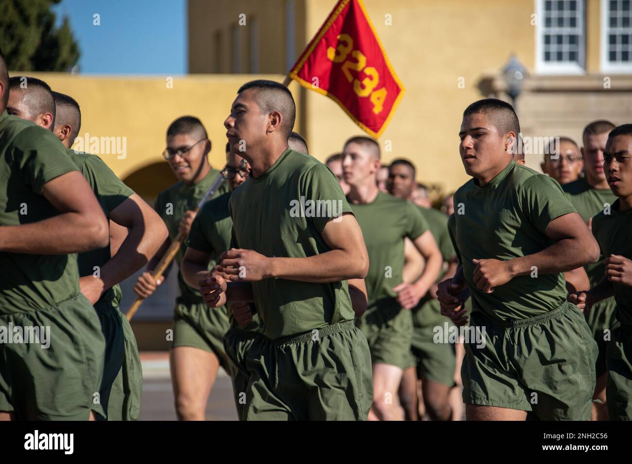 U.S. Marines with Kilo Company, 3rd Recruit Training Battalion ...