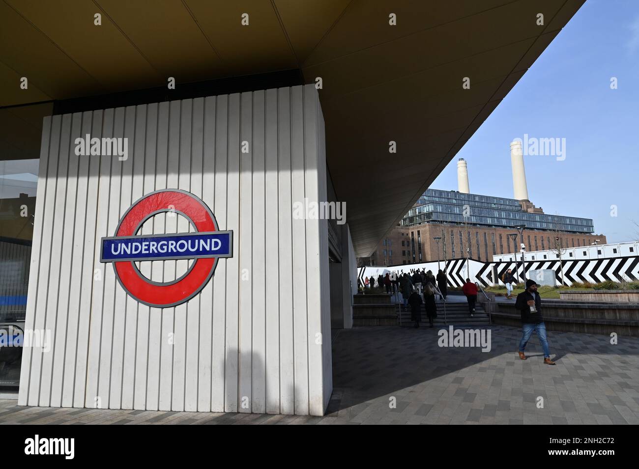 Battersea Power Station Underground Station by new build apartments ...