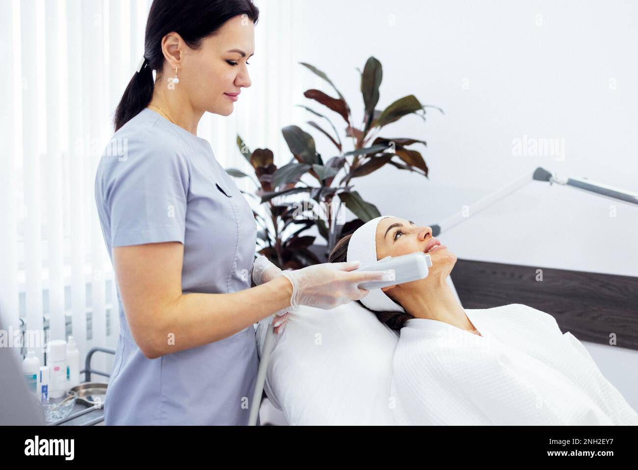 Smas lifting procedure in cosmetology hi-res stock photography and ...
