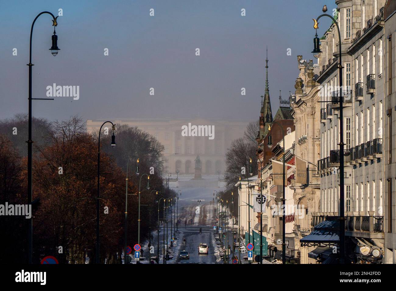Oslo 20230220.The castle in Oslo is shrouded in fog on Monday morning ...