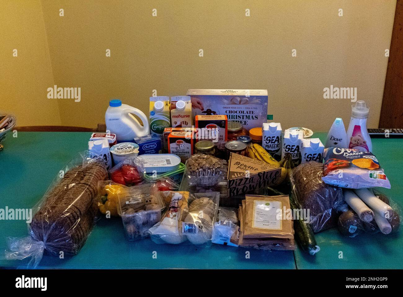 Tilburg, Netherlands. Weekliy contribution of the Local Food Bank to ...