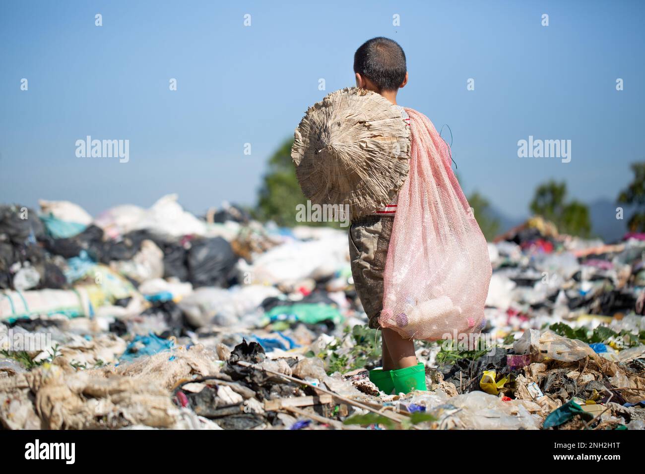 Poor children collect garbage for sale because of poverty, Junk recycle ...