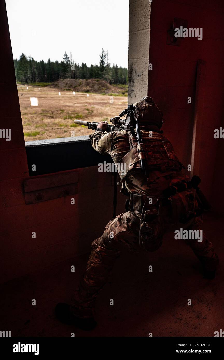 A Green Beret with 1st Special Forces Group (Airborne) engages long ...