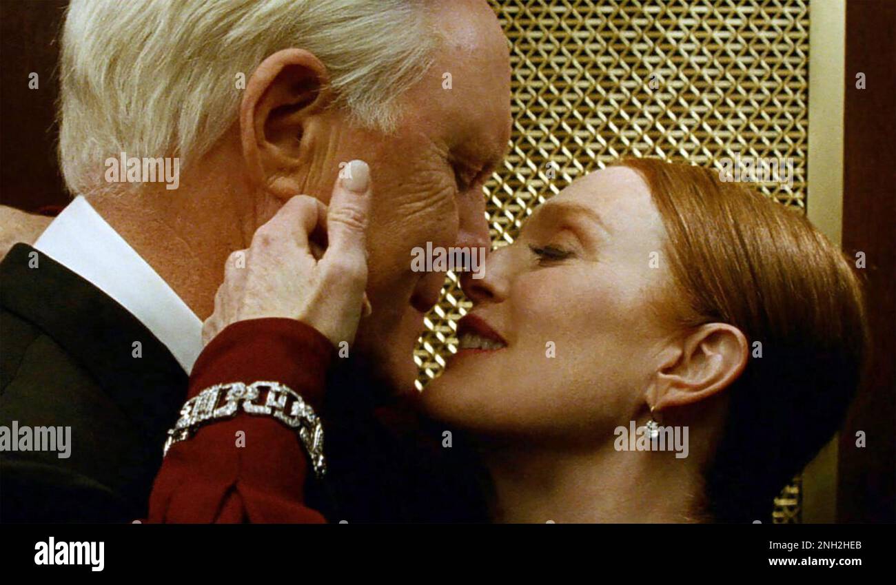 SHARPER 2023 Apple TV film with Julianne Moore and John Lithgow Stock ... SHARPER 2023 Apple TV film with Julianne Moore and John Lithgow Stock ...