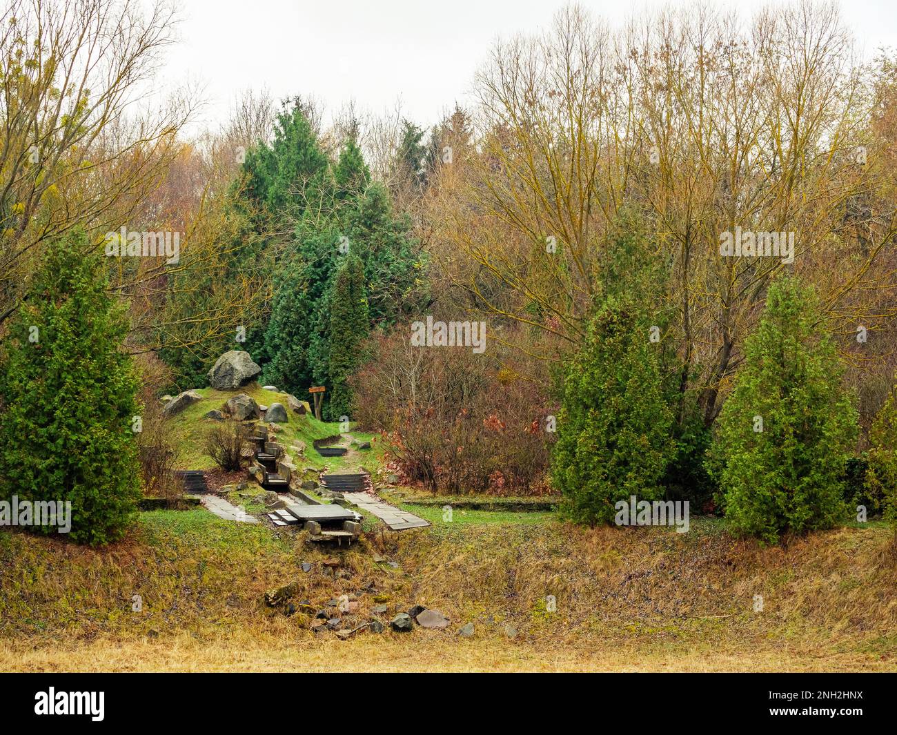 Beautiful park environment hi-res stock photography and images - Alamy