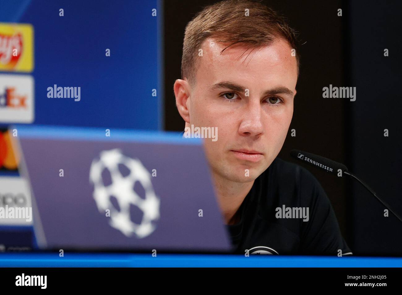 Mario gotze eintracht frankfurt hi-res stock photography and images - Alamy
