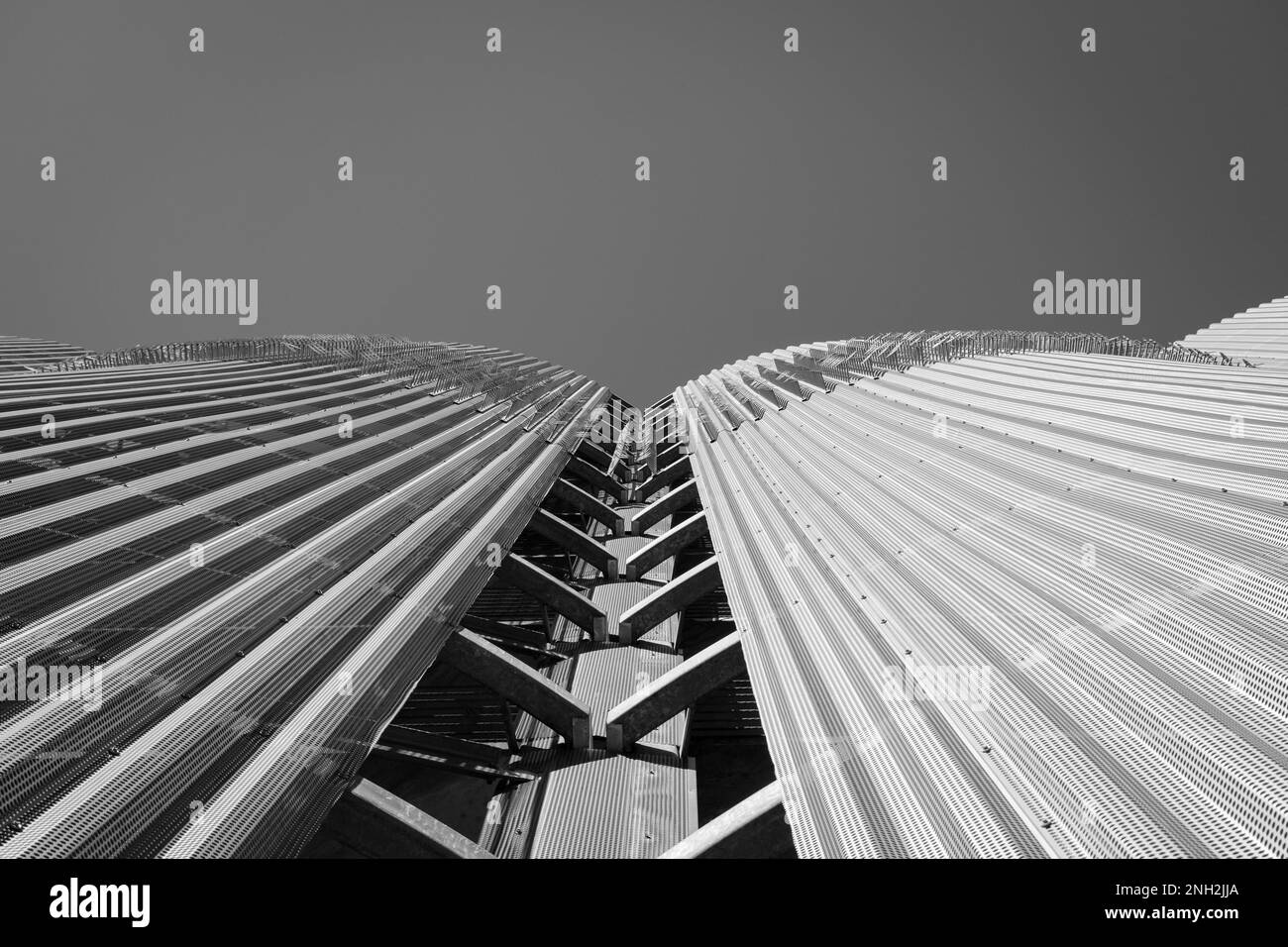 Honeycomb building Black and White Stock Photos & Images - Alamy