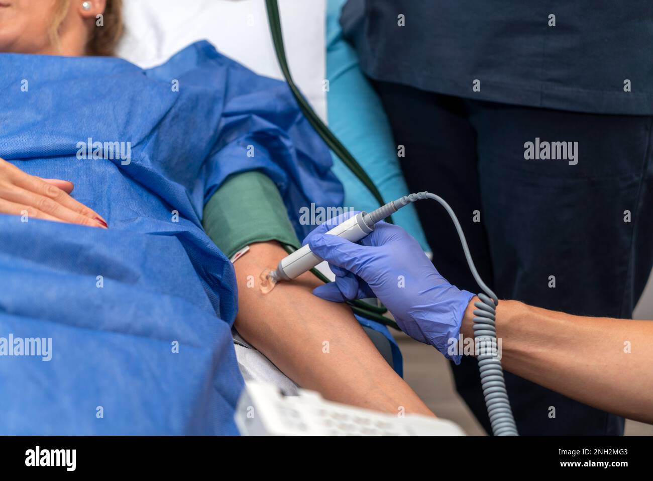 Brachial index hi-res stock photography and images - Alamy