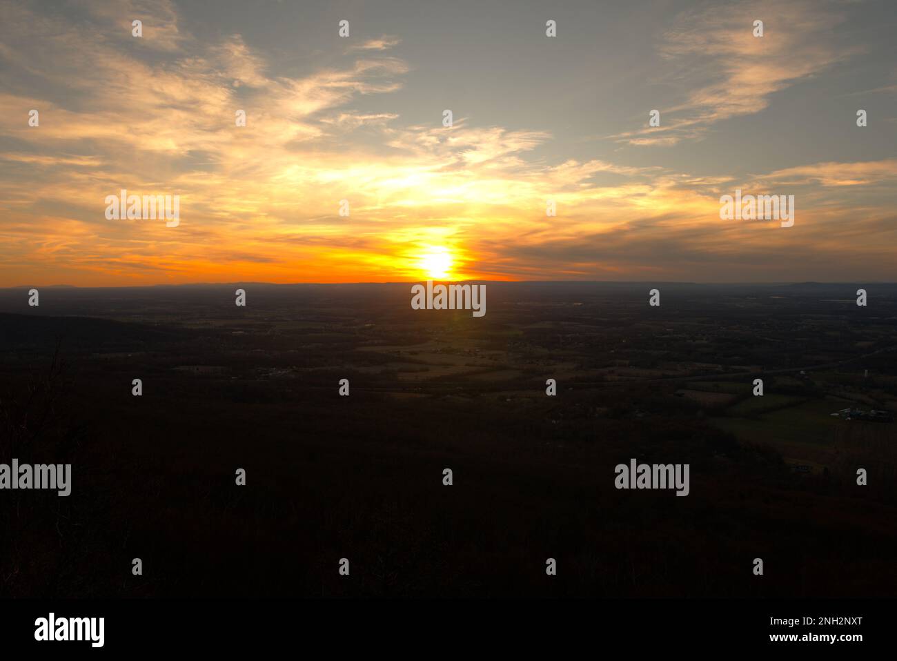 Sunset at Black Rock Cliff on the Appalachian Trail in Maryland Stock ...