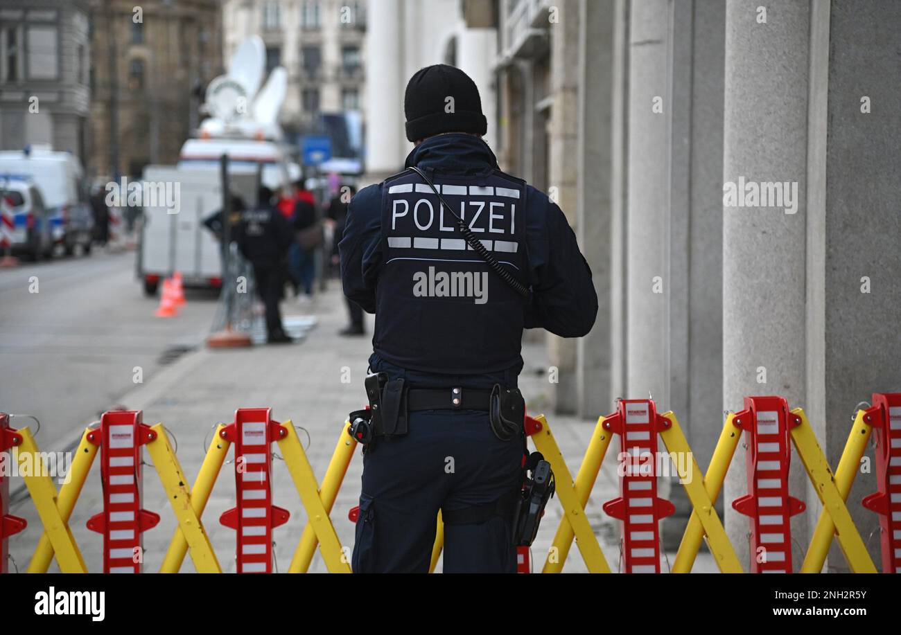 59th Munich Security Conference at the Bayerischer Hof. Police officers ...