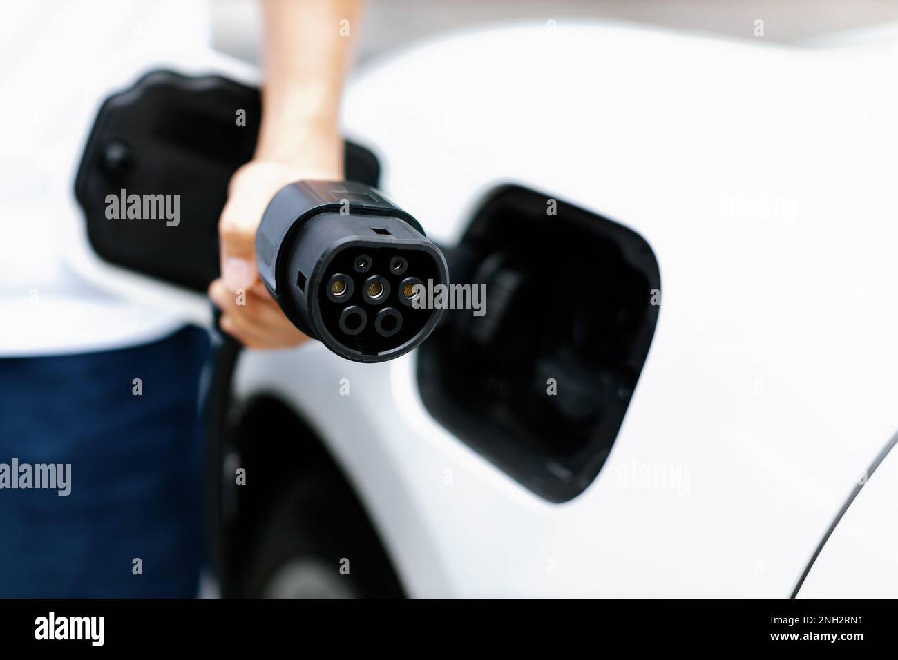 Progressive new alternative clean energy vehicle and electric charging ...