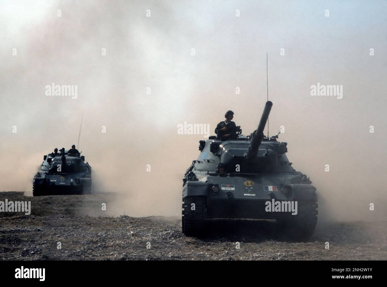 - Italian army, Leopard 1 tank - esercito italiano, carri armati ...