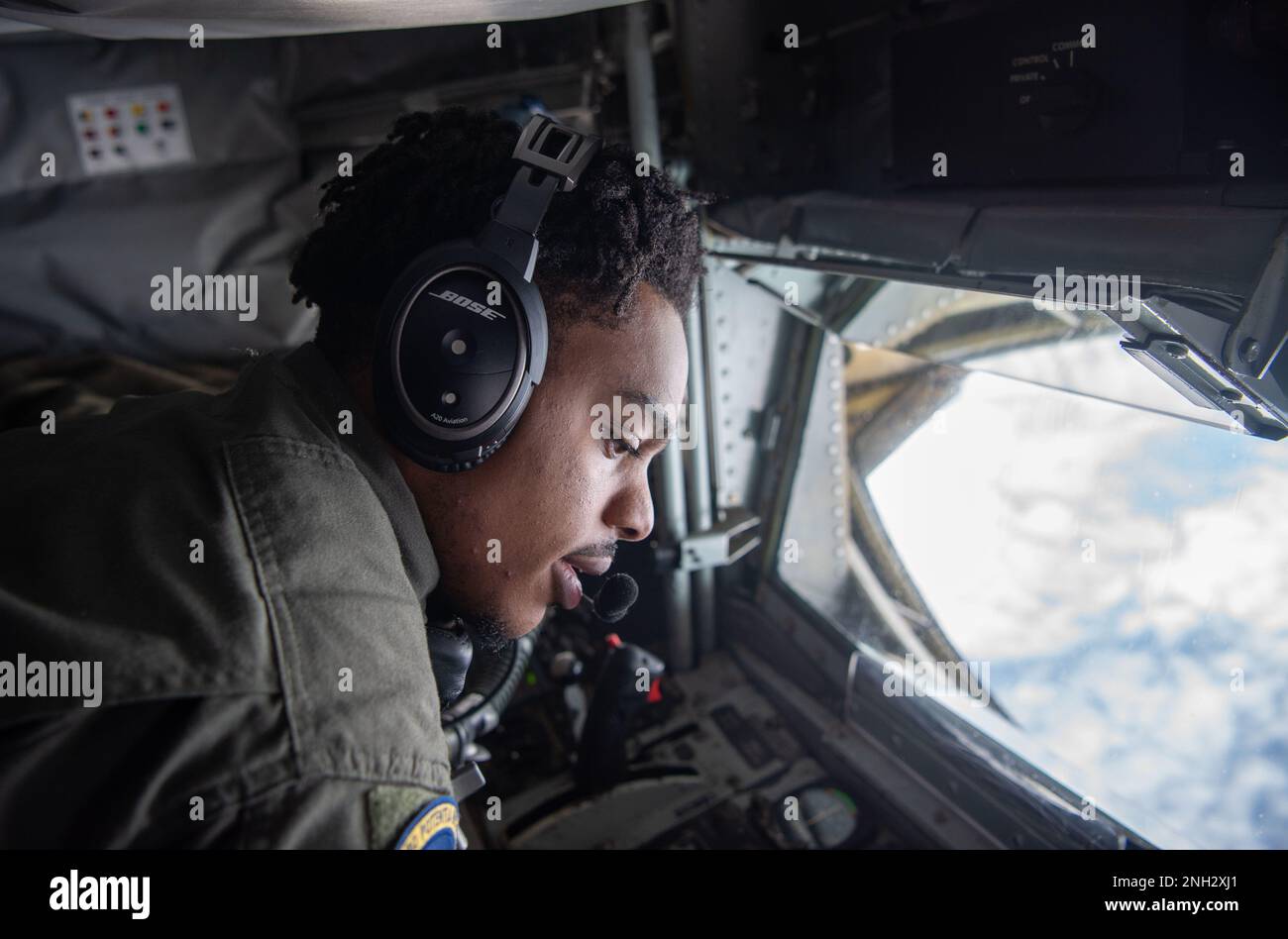 Boom operator refuel hi-res stock photography and images - Alamy